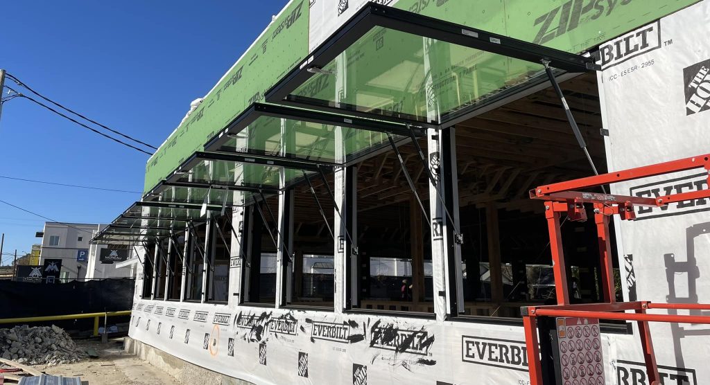 Commercial Windows: Custom Strut Windows for Businesses